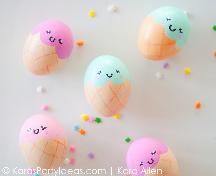 15 Really Funny Egg Decorating Ideas: Happy Easter!